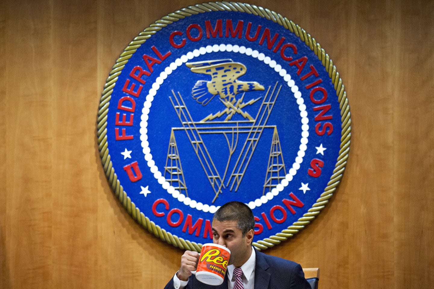 FCC Plans To Fine Sinclair Over Undisclosed Commercials | HuffPost ...