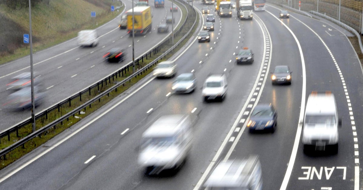 M606 Collision: Man Dies In Motorway Crash Following Police Chase In ...