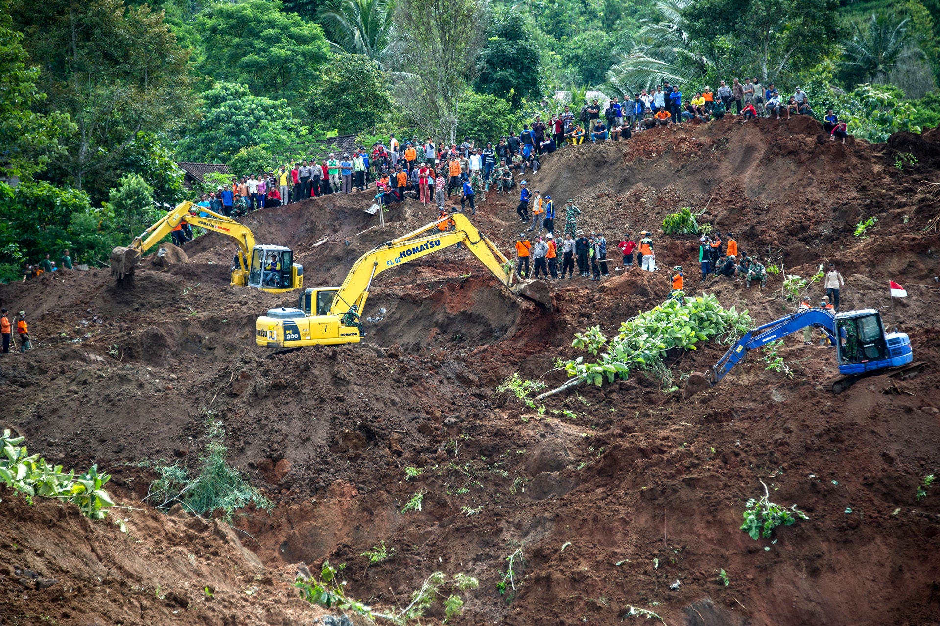 26 Photos That Show The Natural Disasters Humanity Faced In 2017 ...