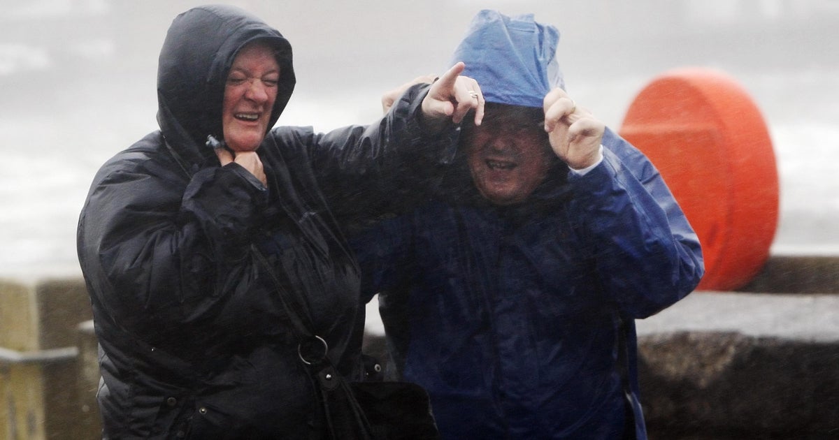Storm Dylan: Met Office Forecasts A Wet And Windy New Year | HuffPost ...
