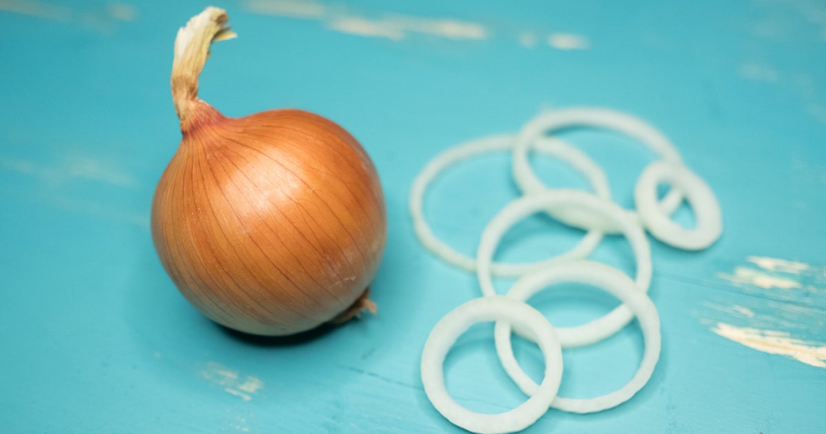 We Tested The New 'Tearless' Onions To See If They Really Work ...