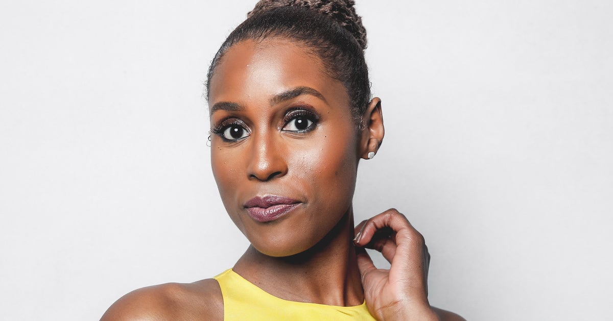 Issa Rae Hilariously Responds To Rumors She Turned Down Drake ...