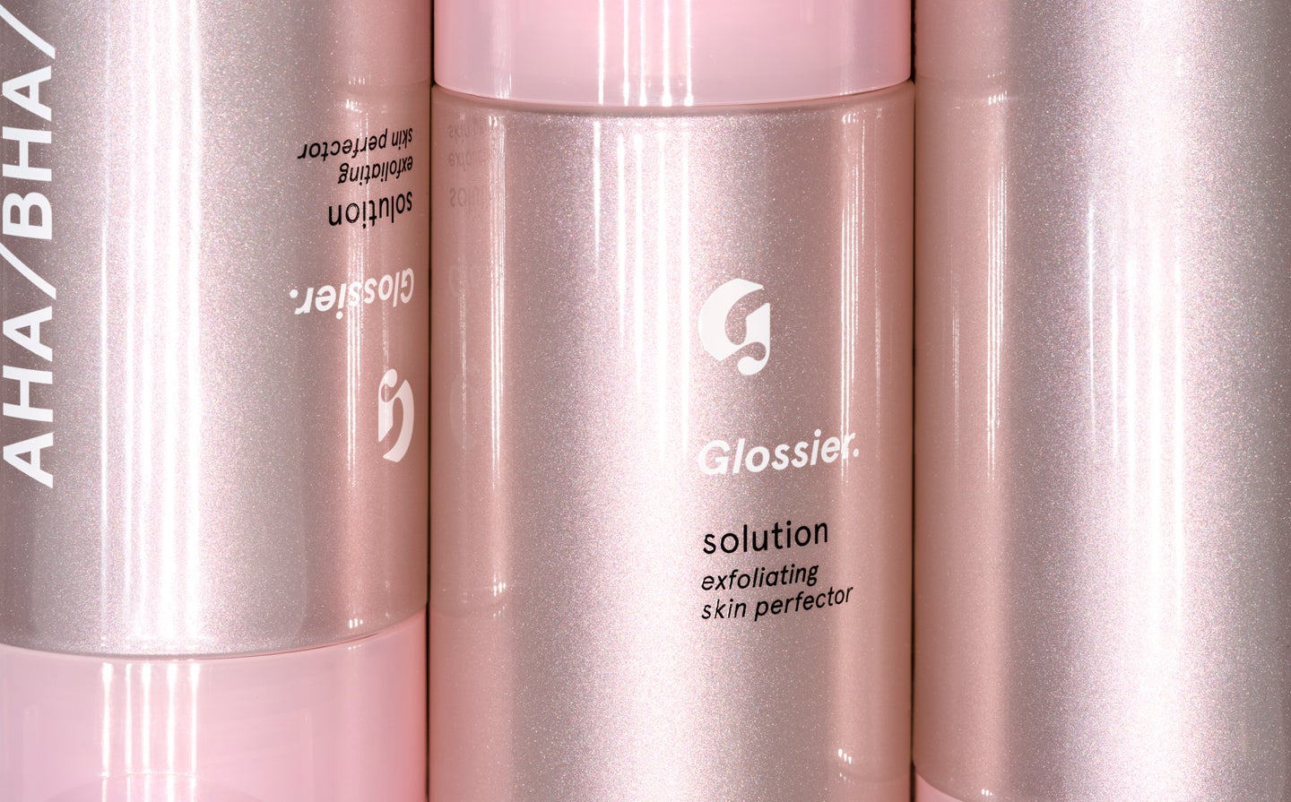 Glossier Just Dropped Its First-Ever Solution To Acne-Prone Skin ...