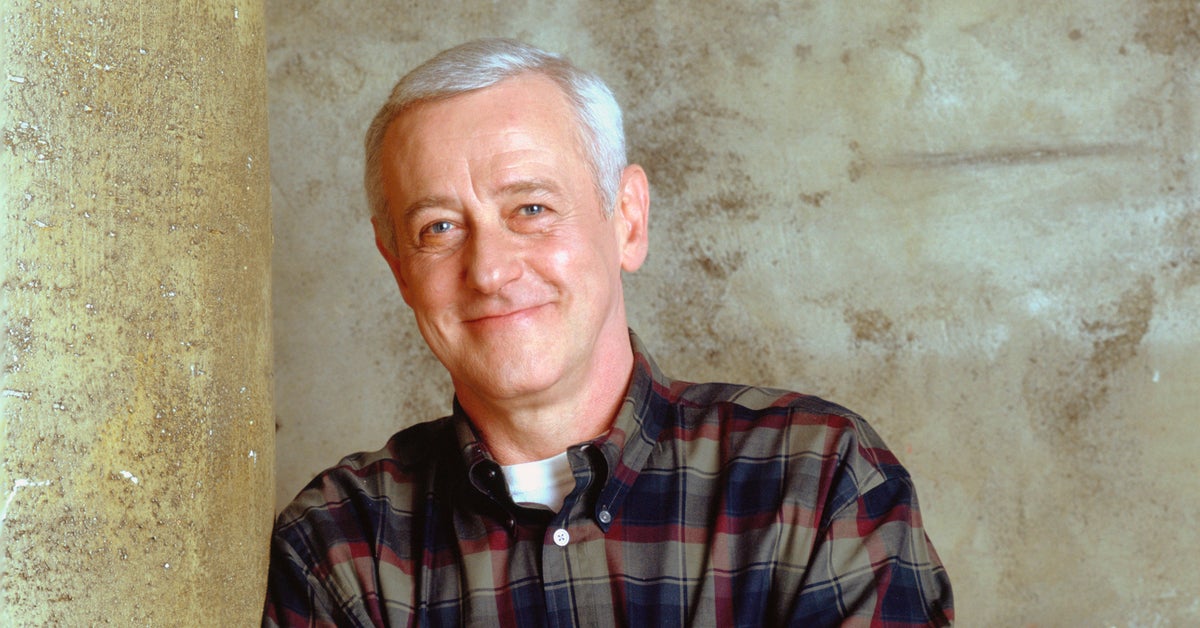 John Mahoney Dead: 'Frasier' Star Dies, Aged 77 | HuffPost UK Entertainment
