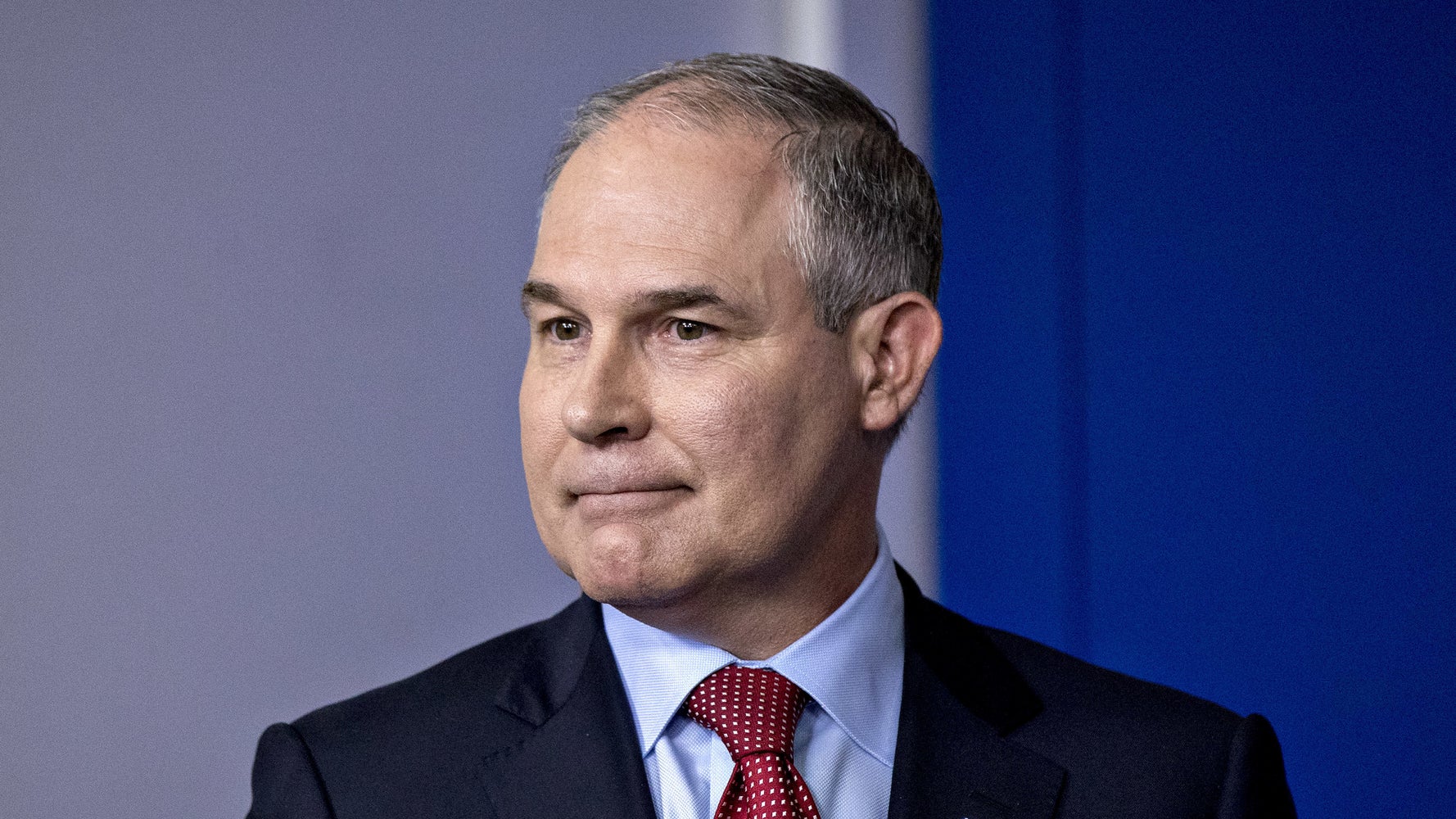 EPA Says Scott Pruitt Flies First Class Because Angry People Yell At ...