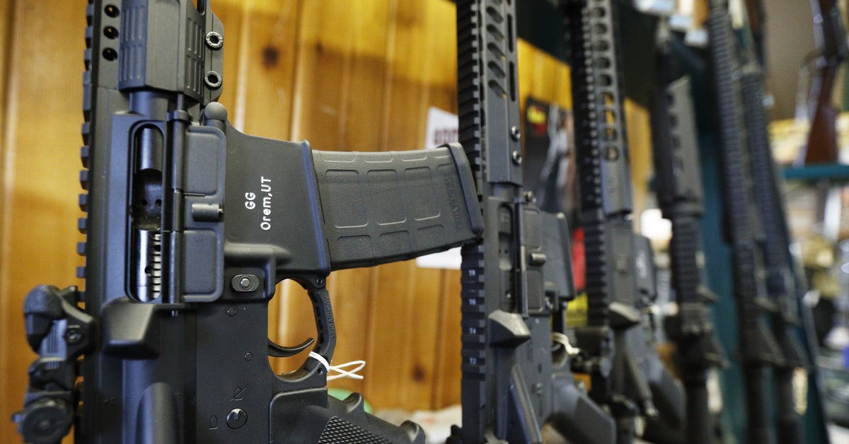 Dianne Feinstein Wants To Raise Minimum Age For Assault Weapon ...