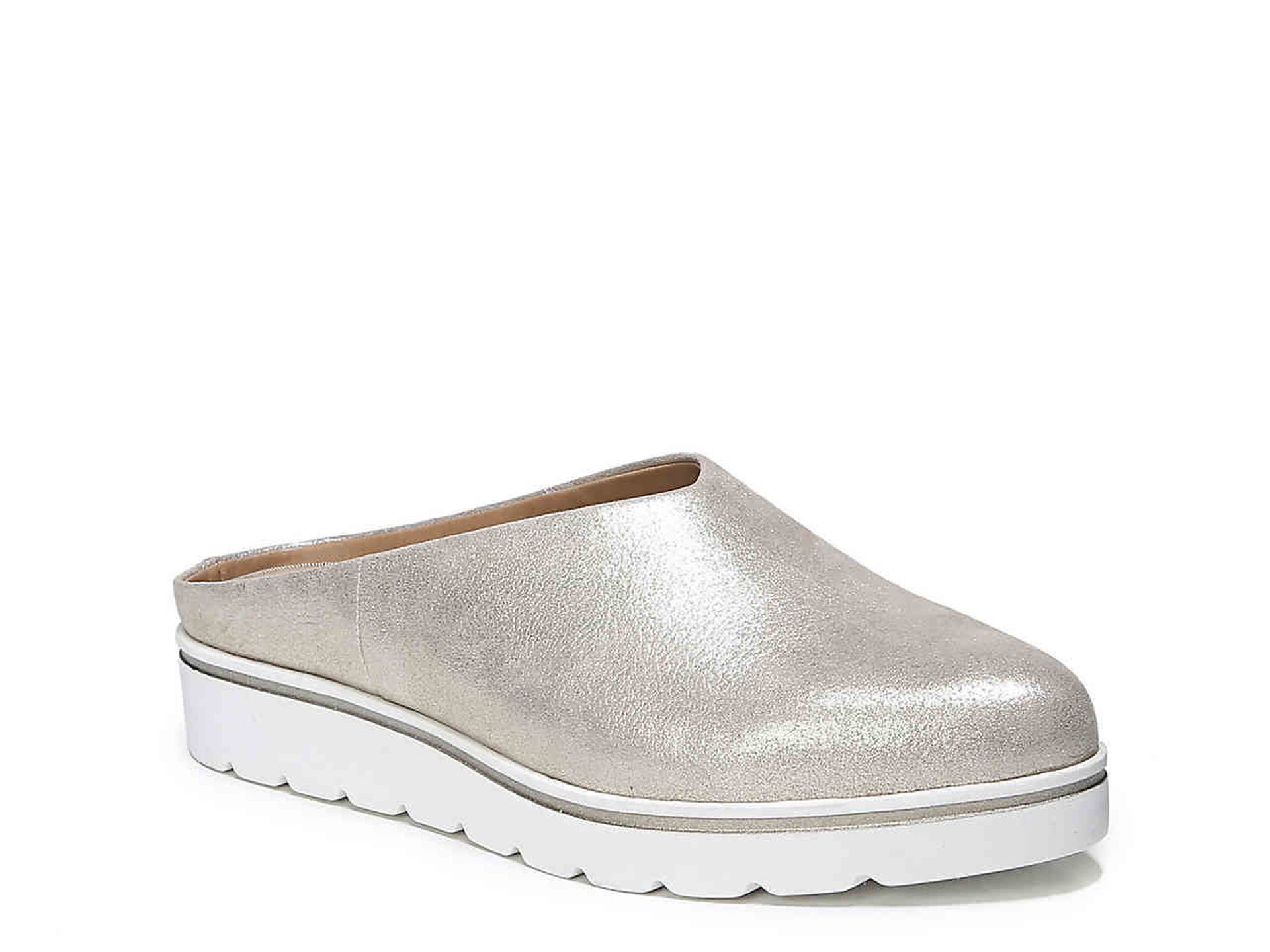 21 Comfortable Mules For Women With Wide Feet | HuffPost Life