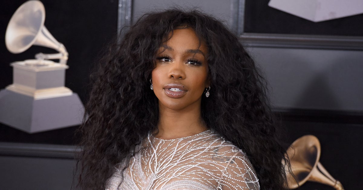 SZA Admits She Was 'Mad As Hell' After Grammy Shutout | HuffPost Voices