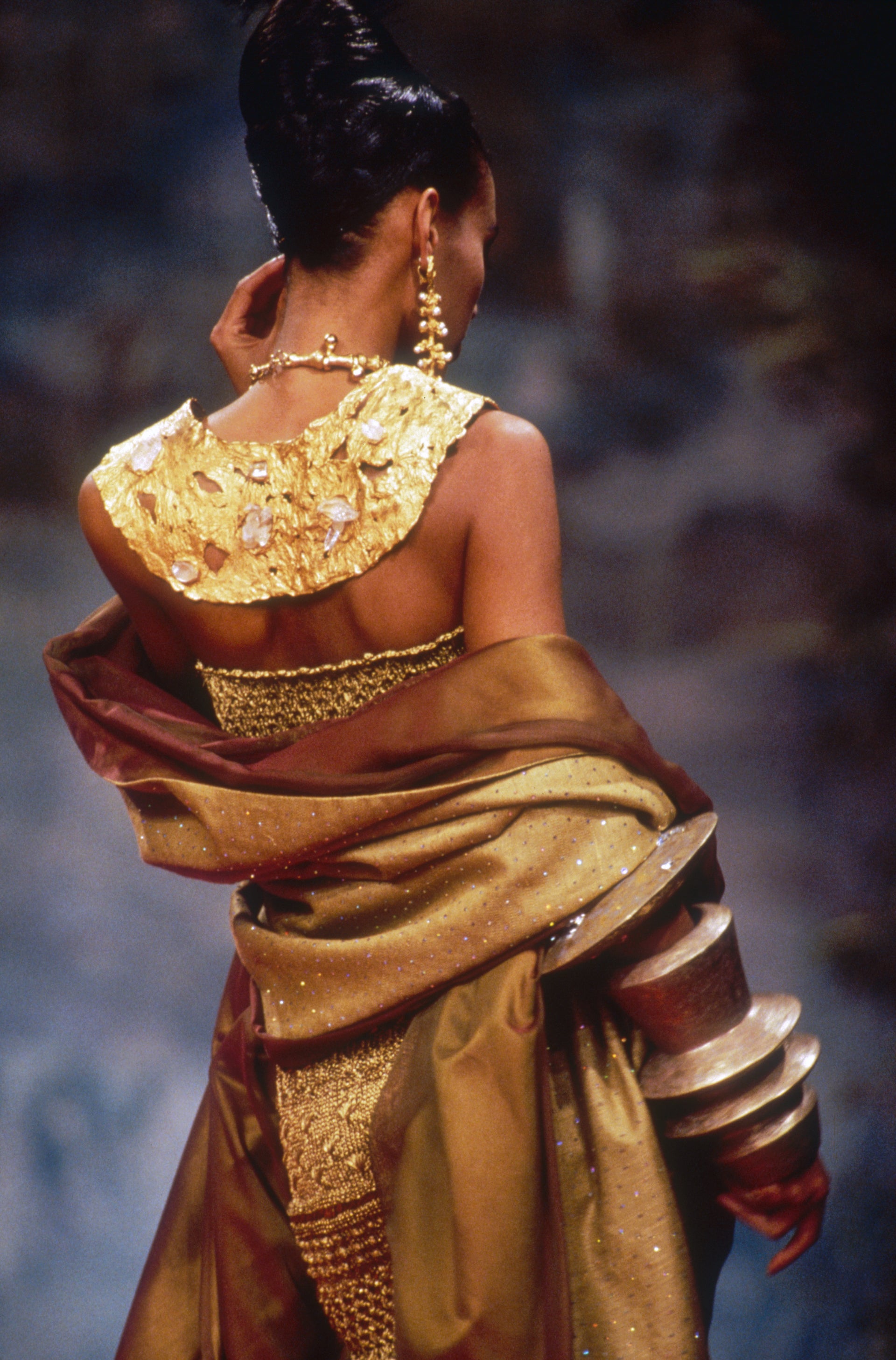 These Photos Take A Look Back At Hubert de Givenchy's Stunning Career ...