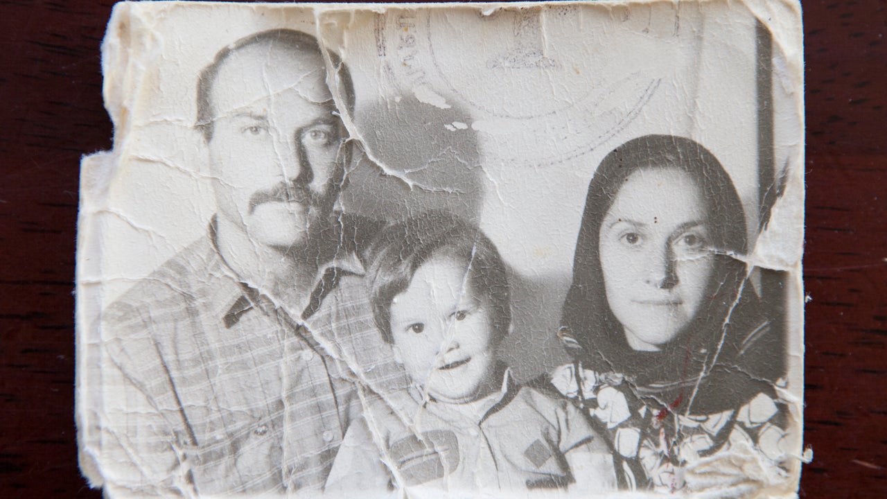 How Decades Of U.S. War In Iraq Shaped -- And Scattered -- One Family ...