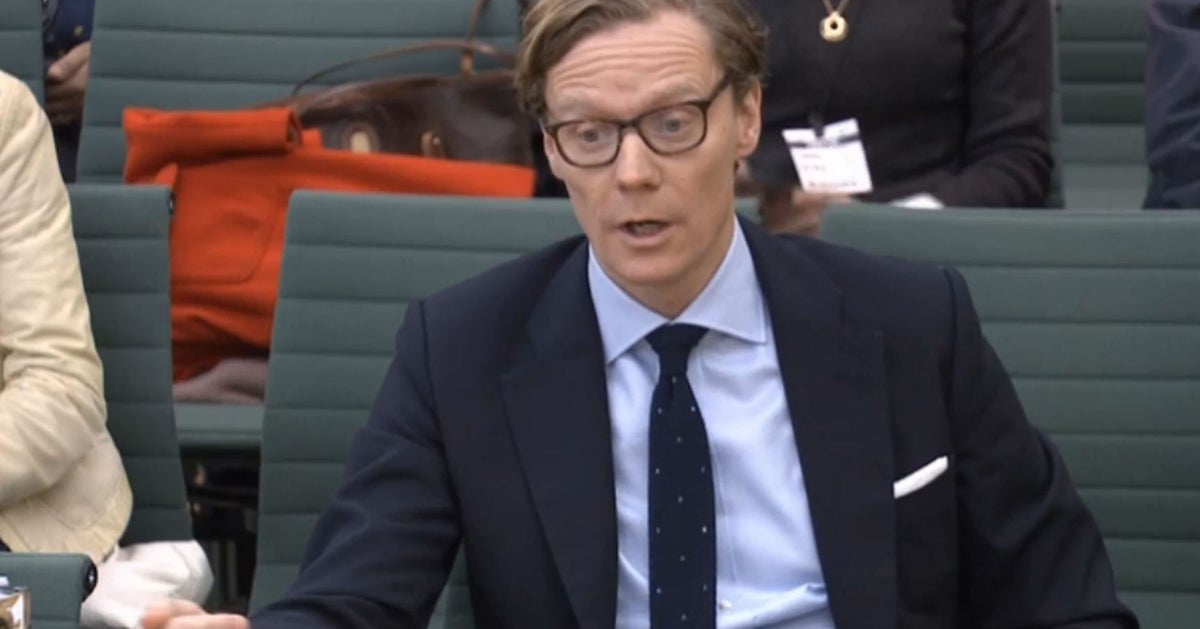 Suspended Cambridge Analytica Boss Alexander Nix Called Back To UK ...