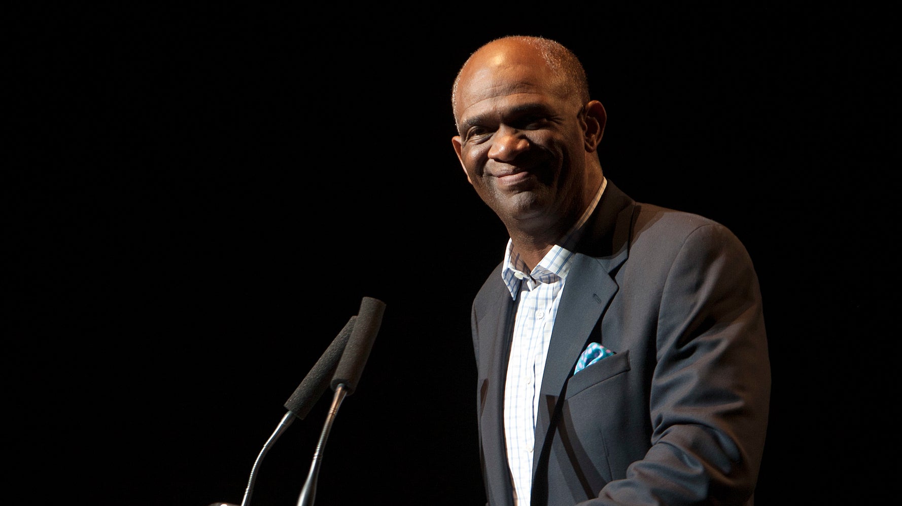 Megachurch Pastor Accused Of Defrauding People Out Of More Than $1 ...