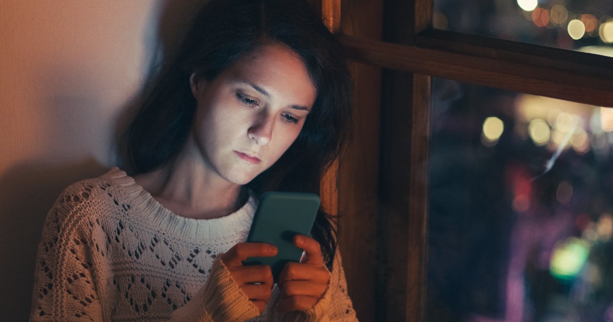 For People With Social Anxiety, The Internet Is A Blessing And A Curse ...