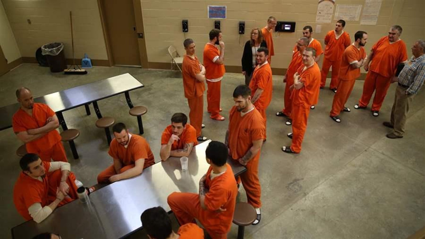 New Momentum For Helping Inmates Get Out Of Jail Drug-Free | HuffPost ...