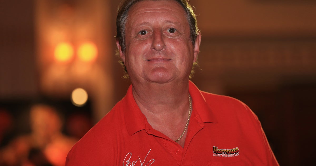 Eric Bristow, Five-Time World Darts Champion, Dies Aged 60 | HuffPost ...