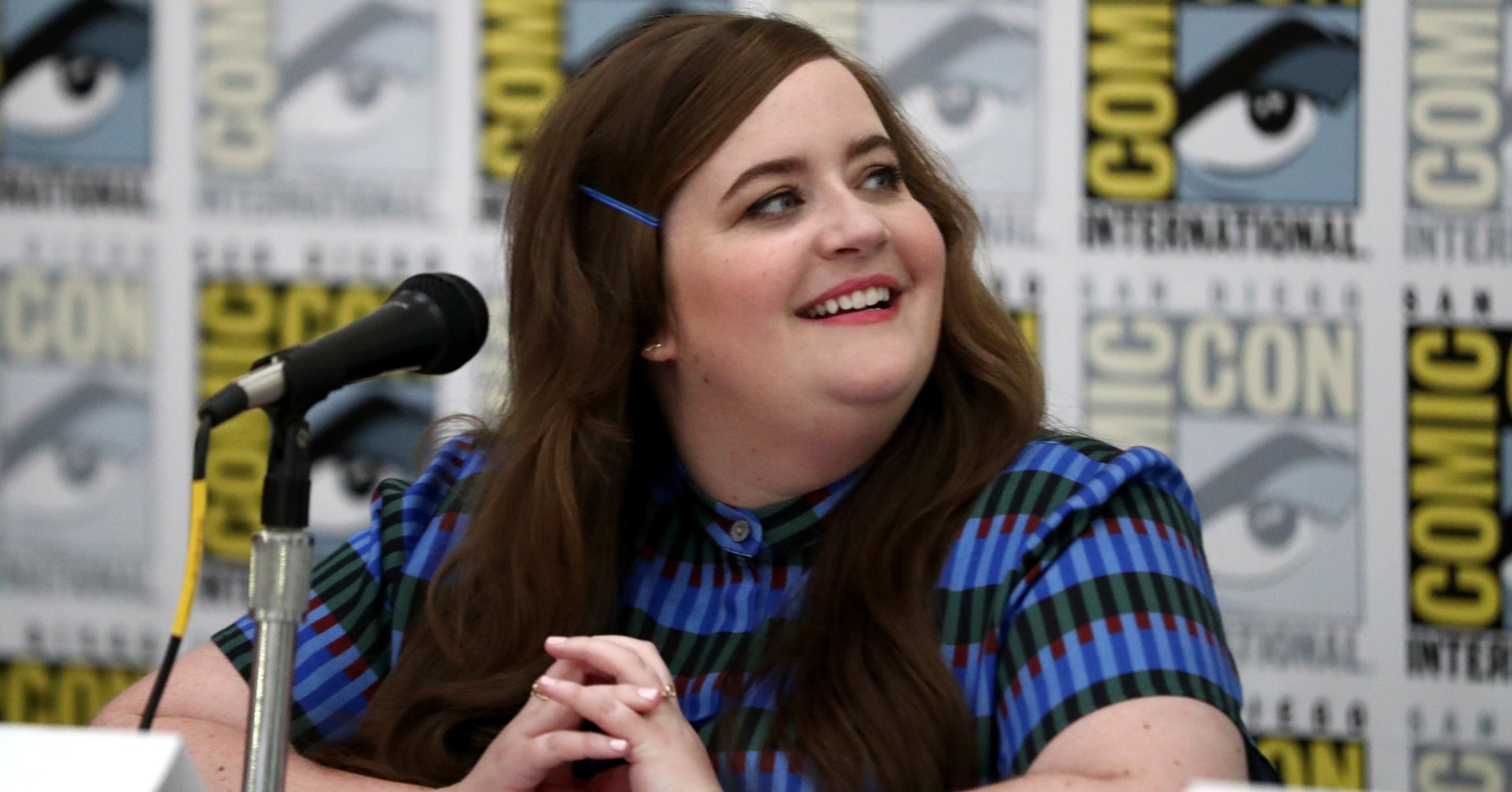 Lindy West's 'Shrill' Is Being Adapted By Aidy Bryant For Hulu | HuffPost