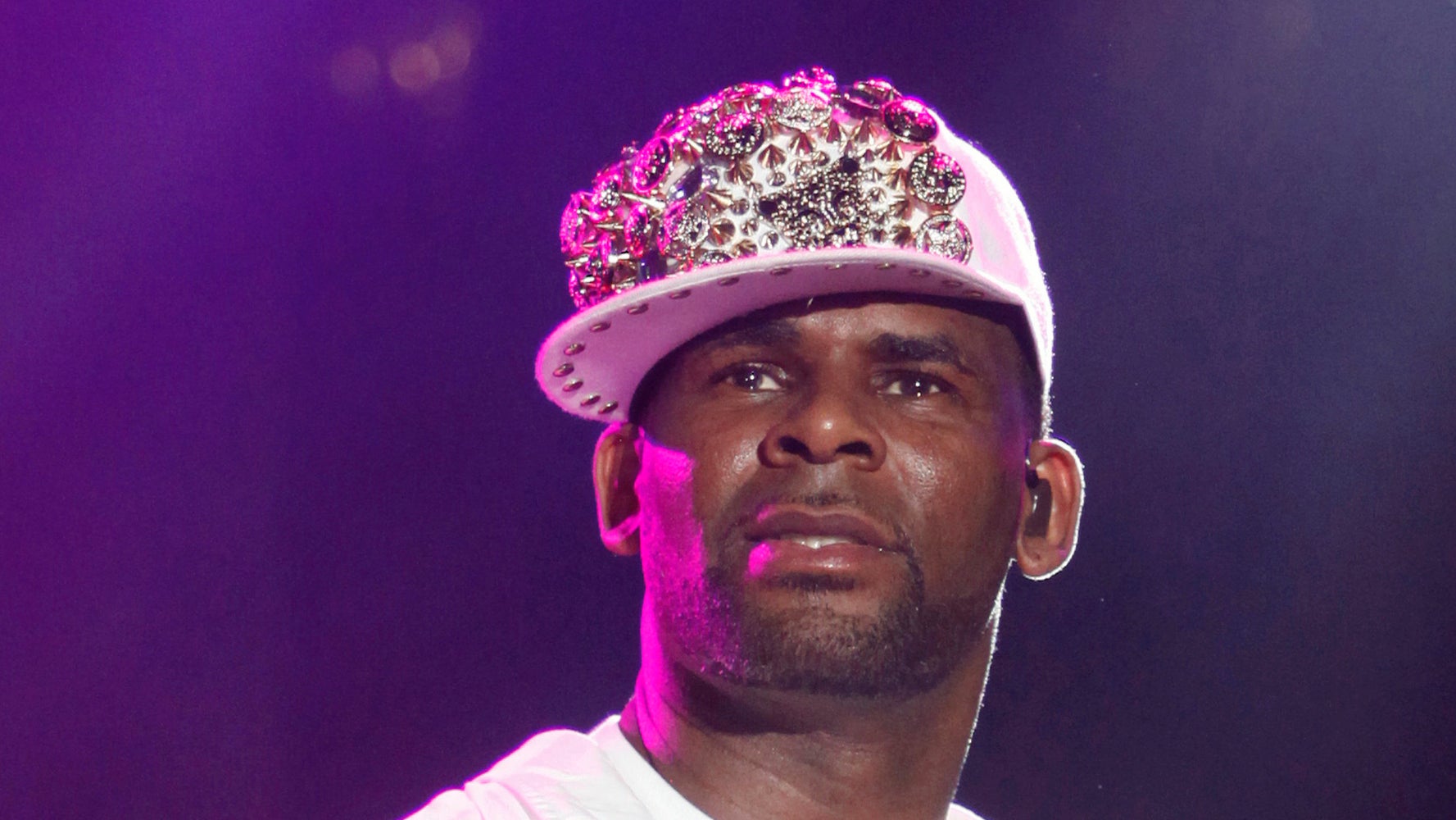 R. Kelly Says The Time's Up Campaign Against Him Is 'Unjust And Off ...