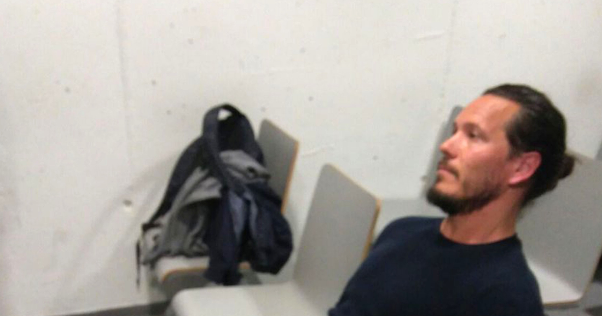 One Of Britain's Most Wanted Fugitives, Jamie Acourt, Arrested Outside ...