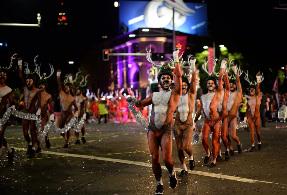 37 Beautiful Photos Of Lgbtq Pride Celebrations Around The World Huffpost Voices