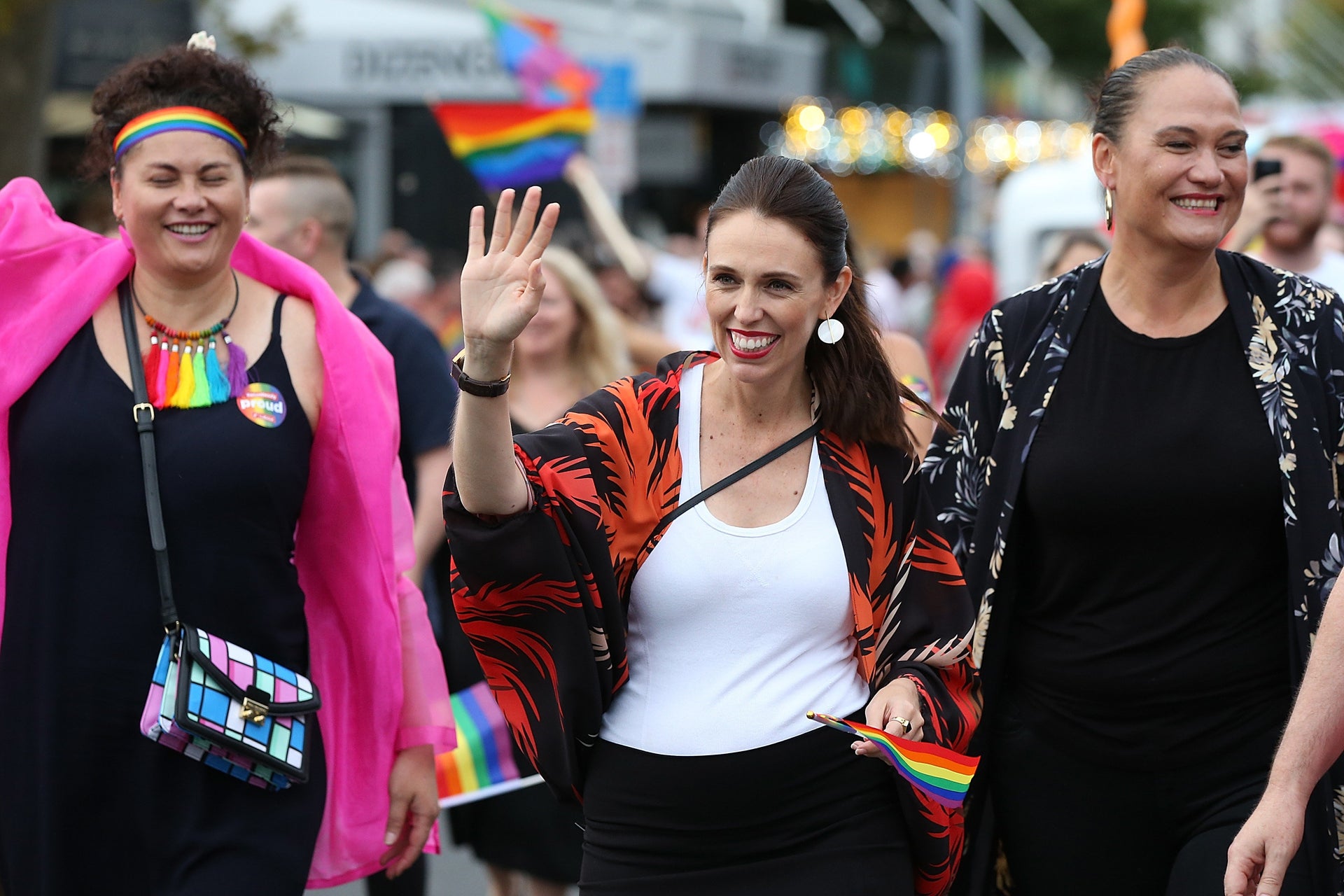 37 Beautiful Photos Of LGBTQ Pride Celebrations Around The World ...
