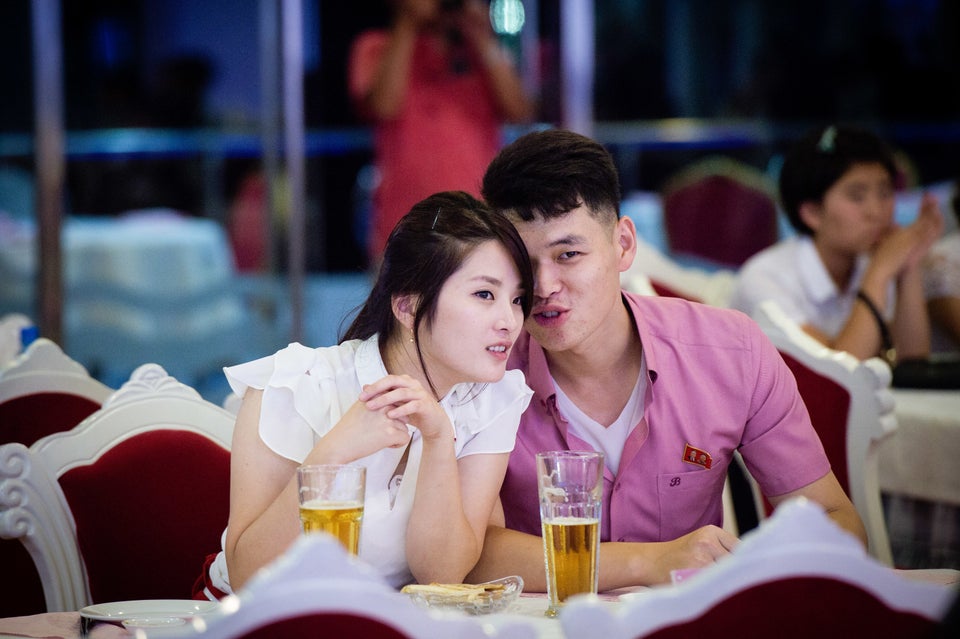 더쿠 일본사진작가가 찍은 2018년 2월까지 북한의 생활풍경스압