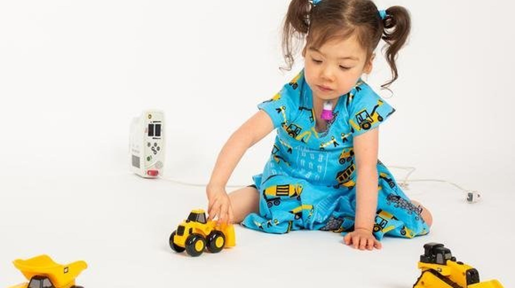 16 Dresses With Pockets For Girls Who Want To Carry Their Own Stuff ...