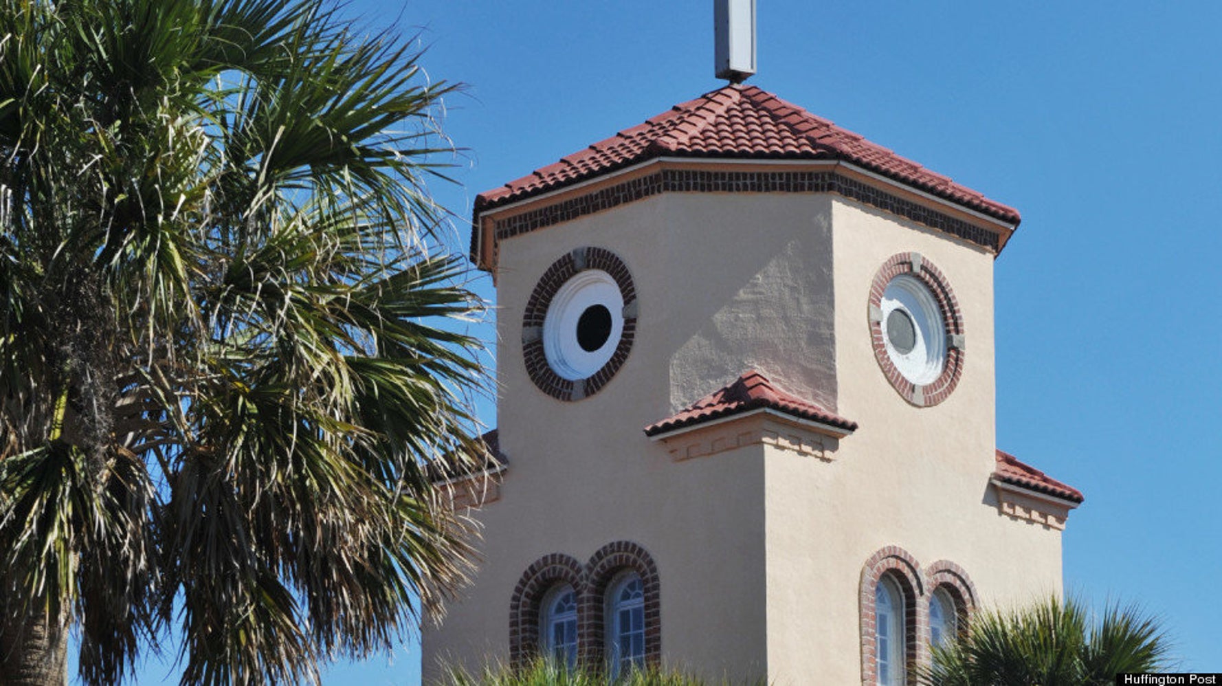 Viral Photo: Church Building Resembles A Chicken | HuffPost Videos
