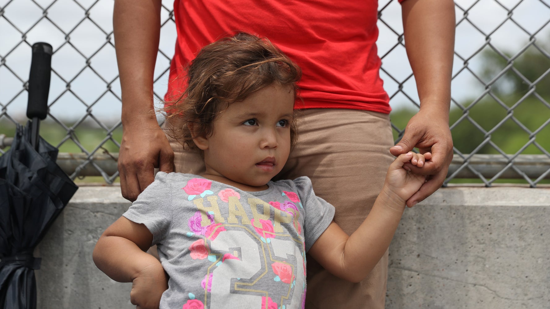 Rep. Tells Of 'Heart-Wrenching' Scenes Of Kids Crying Alone In ...