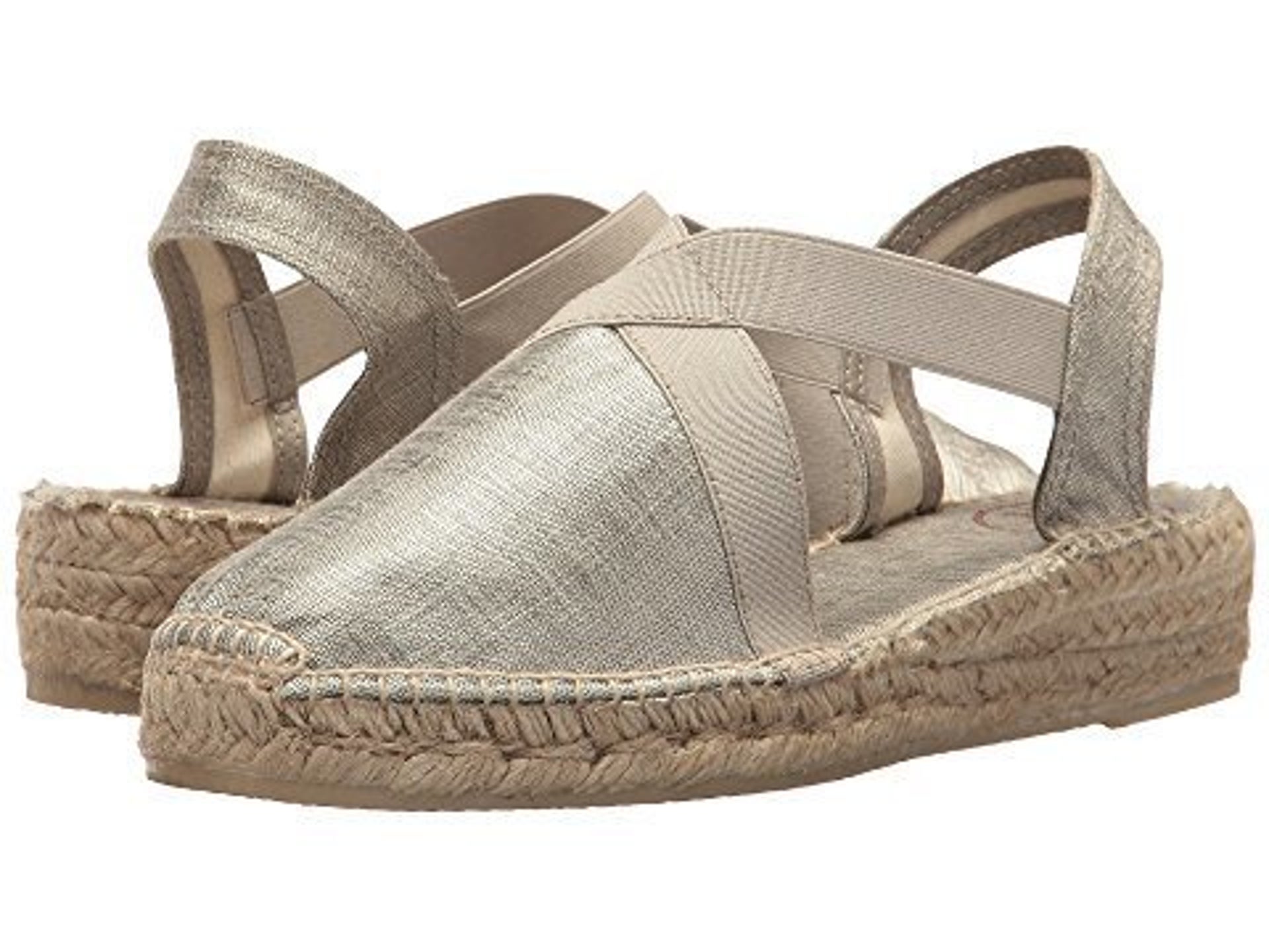 20 Flirty And Sensible Sandals That Cover Your Toes | HuffPost Life