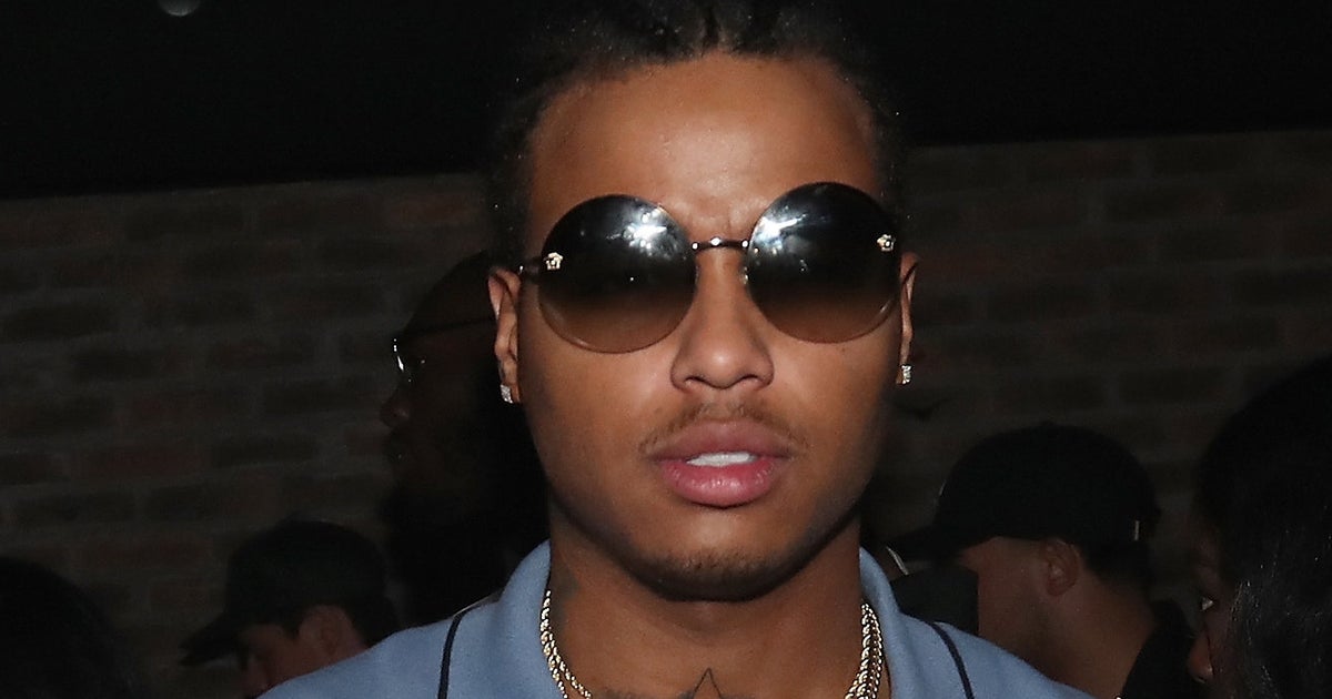 Smoke Dawg Dead: Drake Leads Tributes After Canadian Rapper Is Shot ...