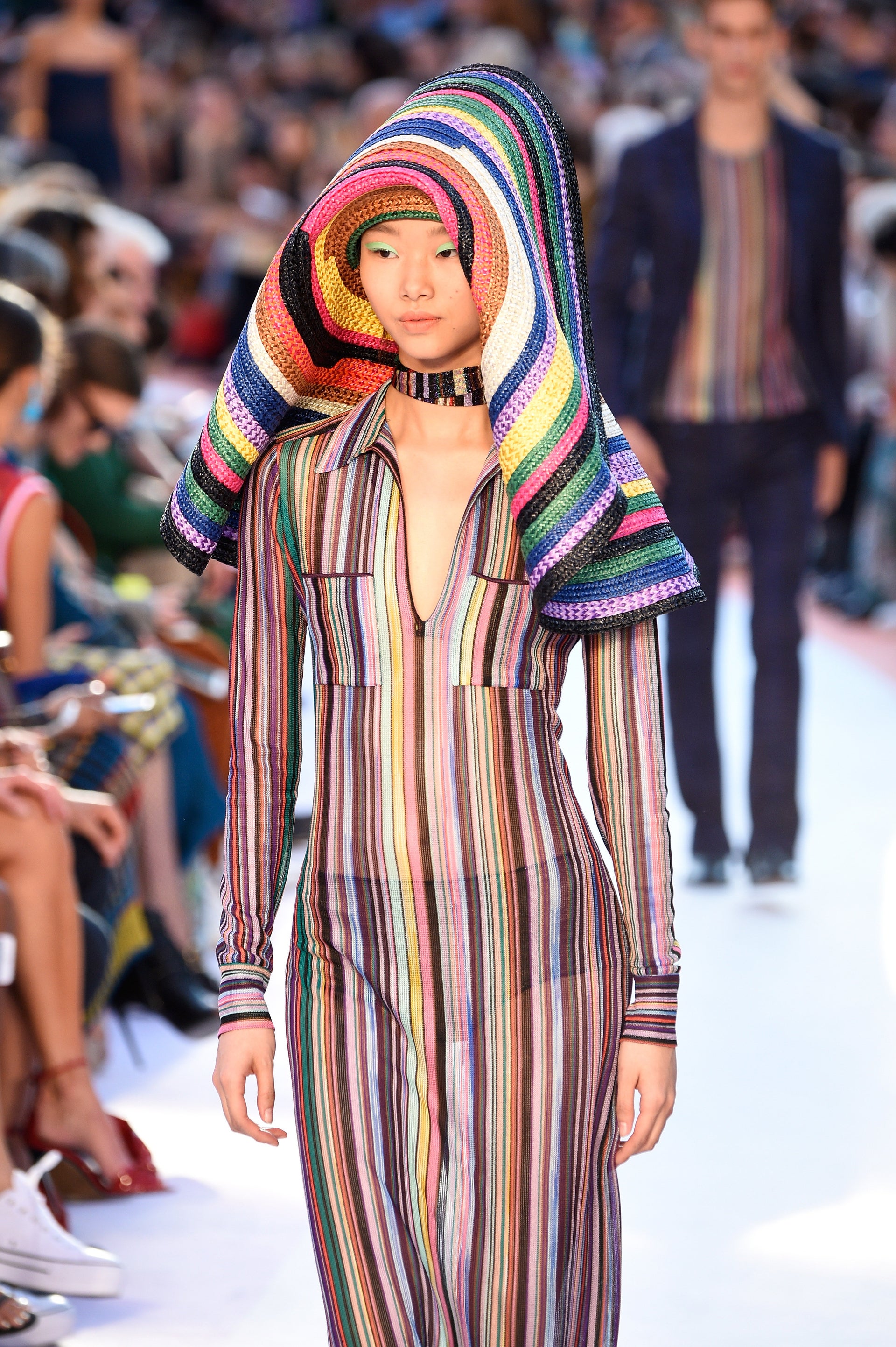 Ridiculously Oversized Hats Are The Hot Accessory For Summer | HuffPost ...