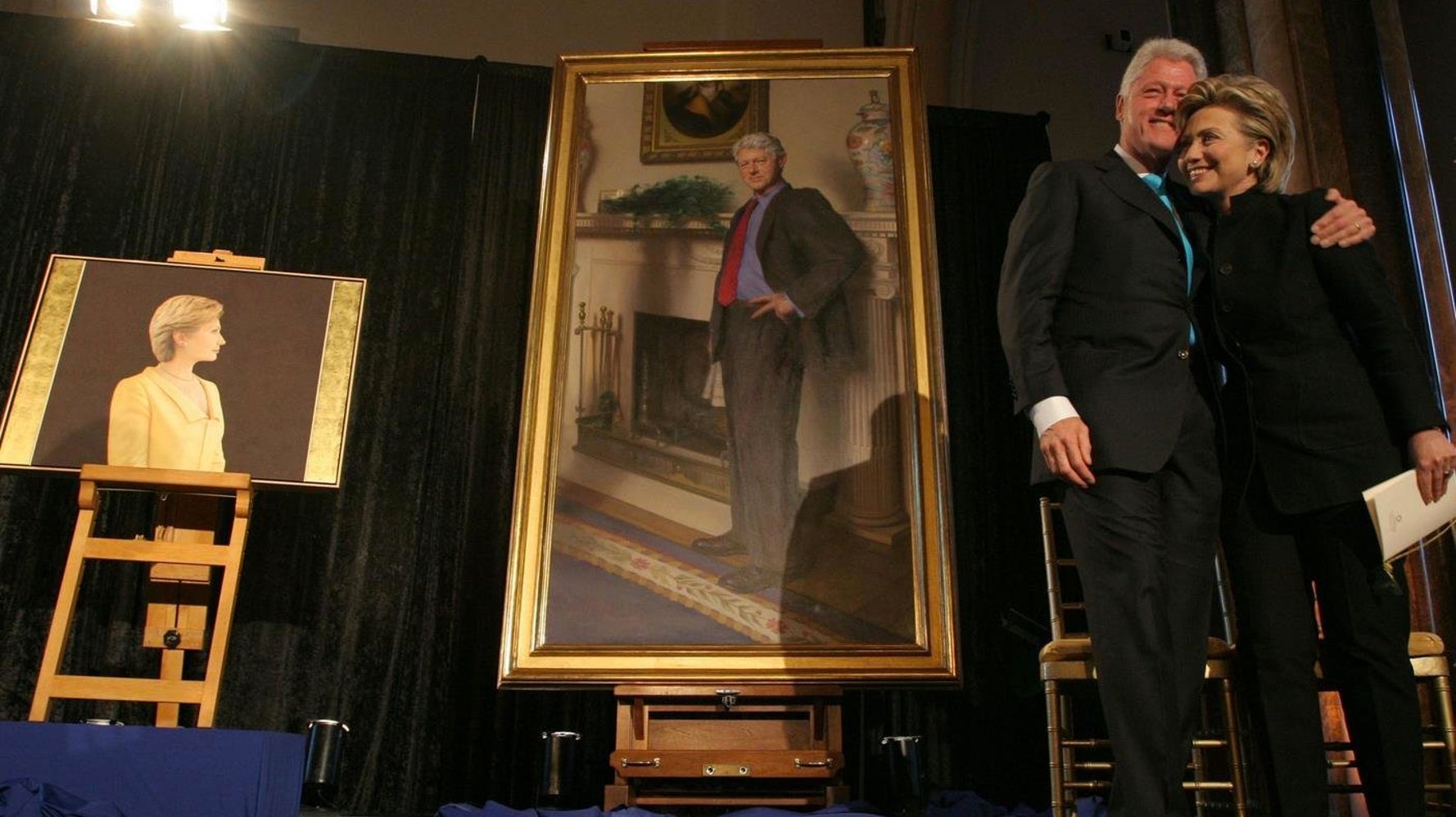 Clinton's Presidential Portrait Includes A Hidden Reference | HuffPost ...