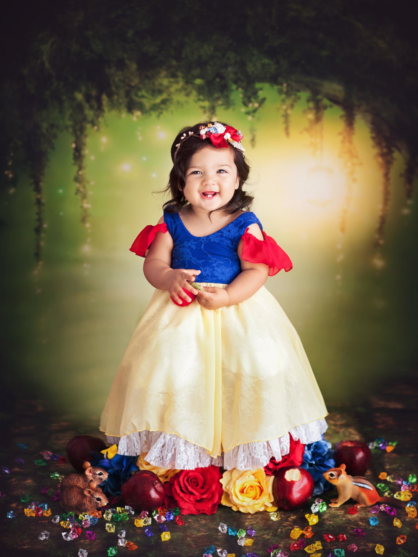 Tiny Disney Princesses Who Went Viral Are Back With More Cuteness ...