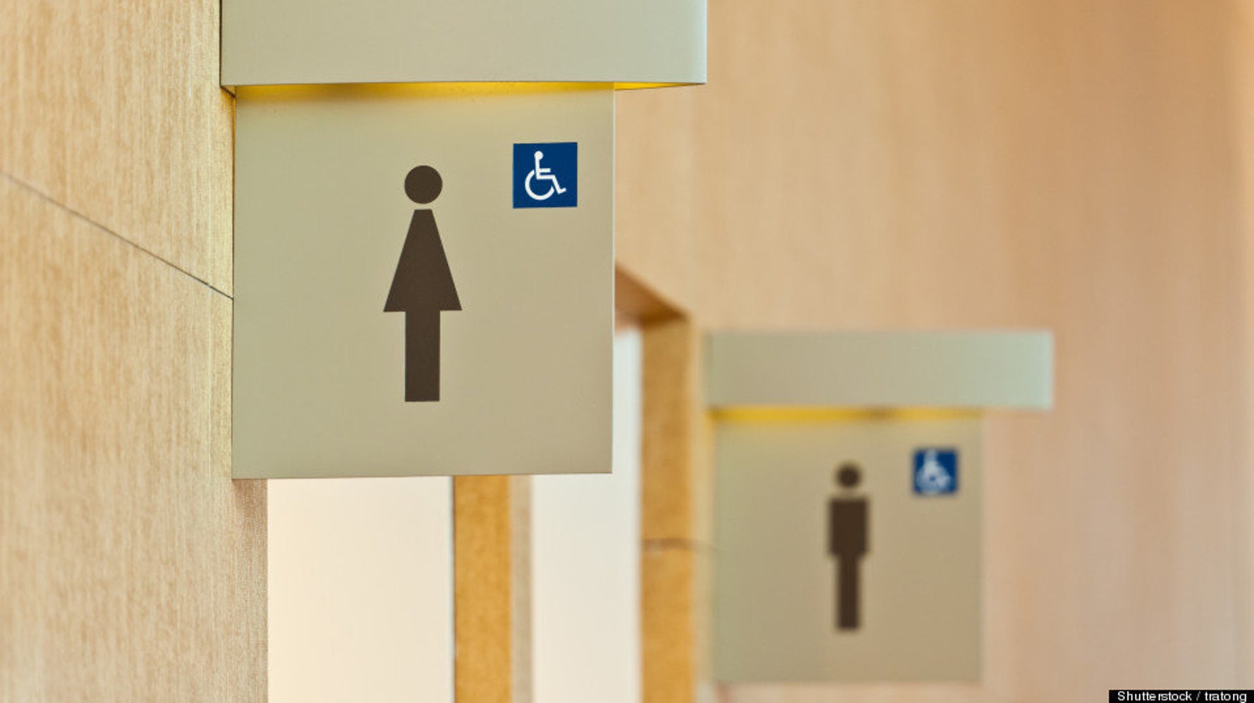 EPA Employees Asked To Stop Pooping In The Hallway | HuffPost Videos