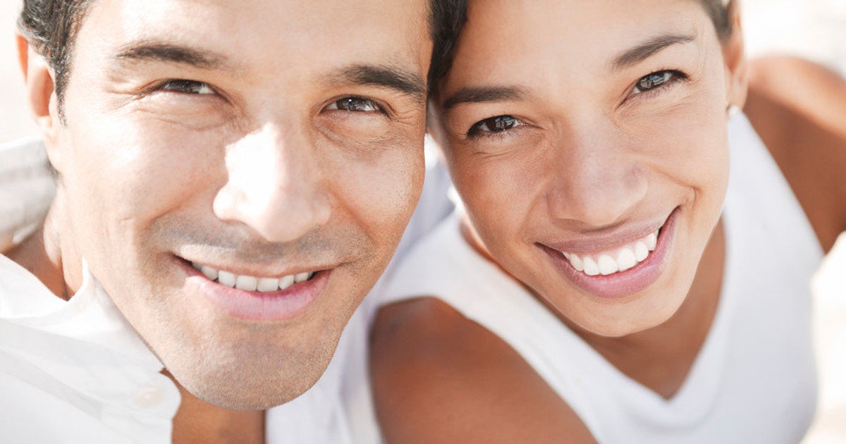 The Biggest Mistake You're Making When It Comes To Eye Contact ...