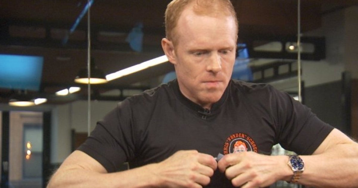Steel-Bending Strongman Shows Off Strength With Cards, A Nail ...