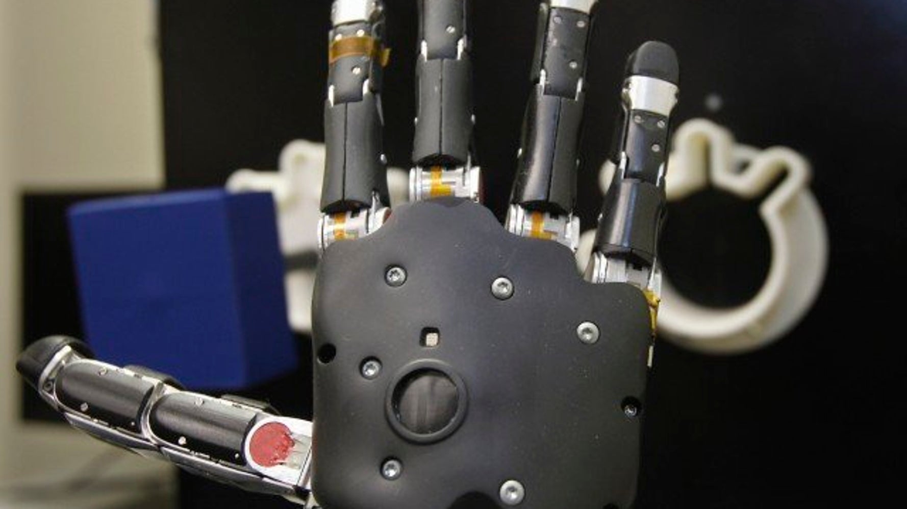 Whiz Kids Create Robotic Locker For Friend With Muscular Dystrophy ...