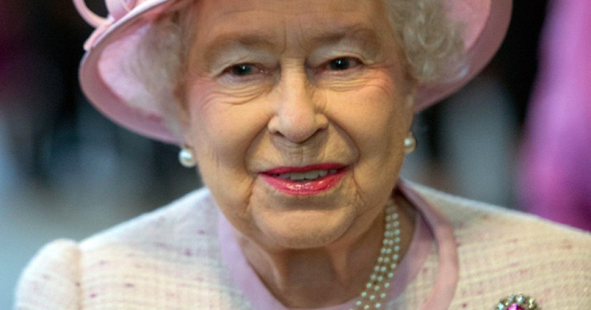 Queen Elizabeth Went Nuts About Nuts, Phone Hacking Trial Reveals ...