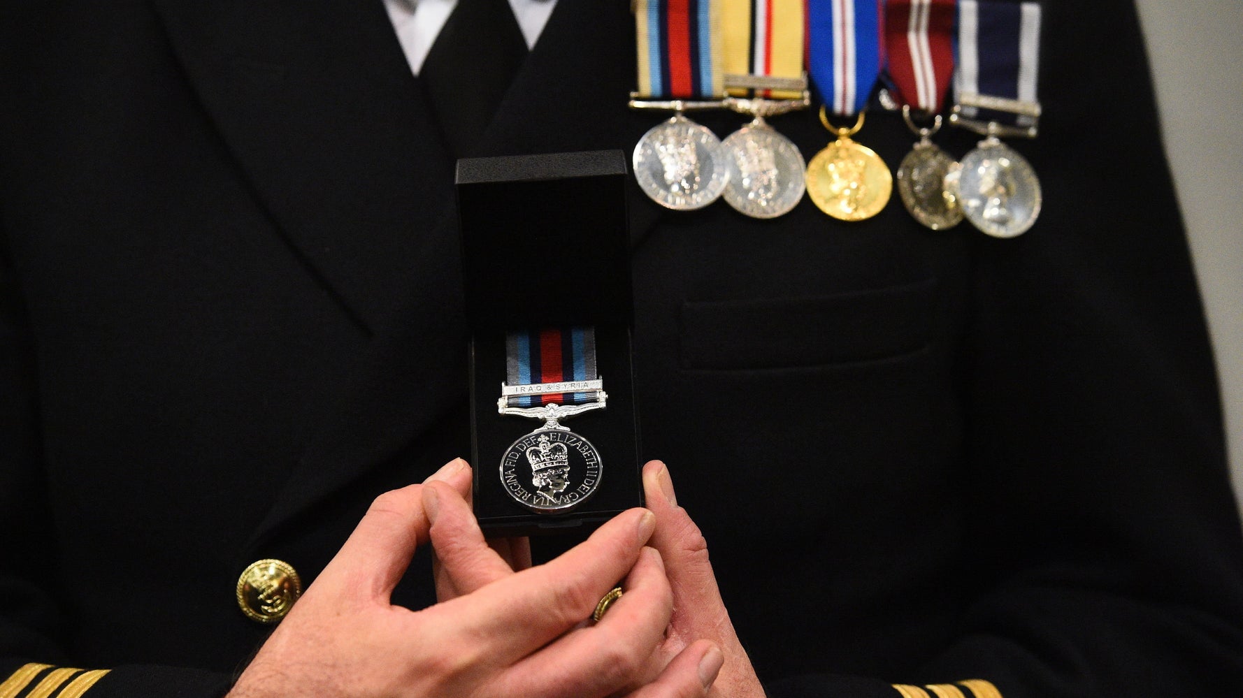 New Bravery Medals Awarded To British Soldiers Battling ISIS | HuffPost ...