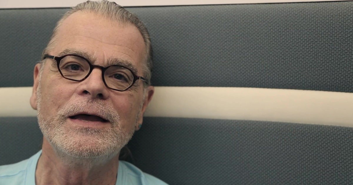 Ward Hall: King Of The Sideshow | HuffPost Videos