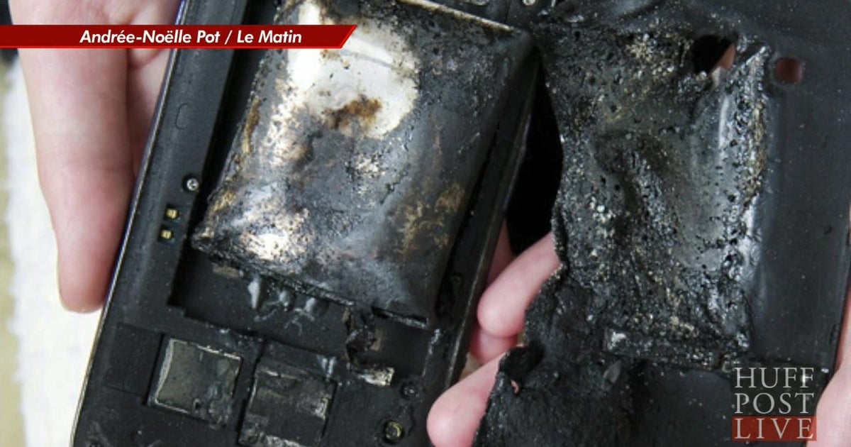 GRAPHIC VIDEO: Galaxy S3 Explodes, Injuring Woman | HuffPost Videos