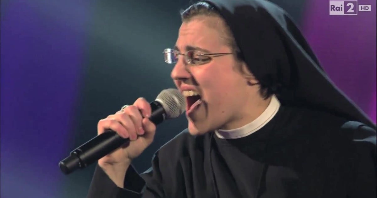 Singing Nun Stuns Again on 'The Voice of Italy' | HuffPost Videos
