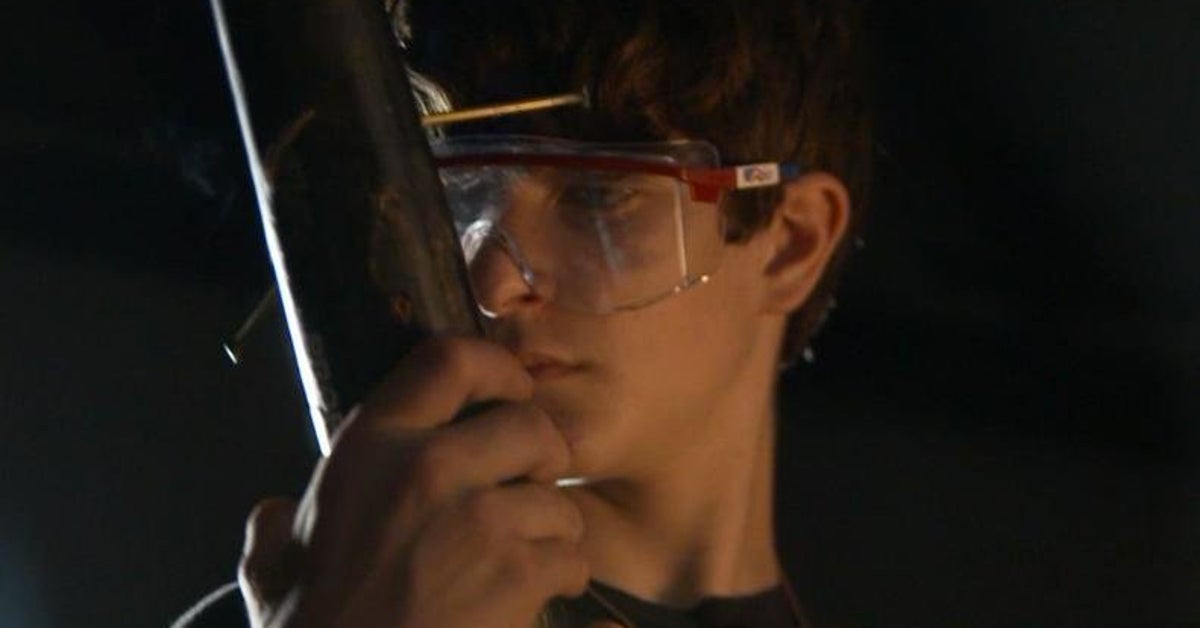 Teenage Doomsday Prepper Builds His Own Weapons | HuffPost Videos
