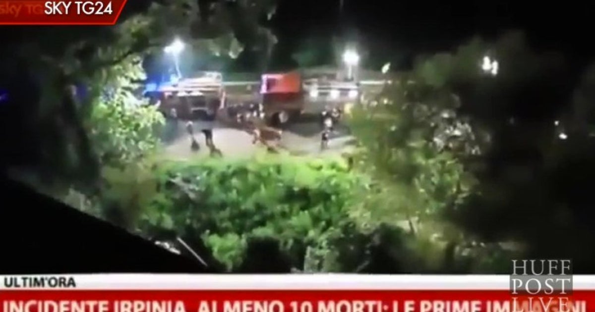 38 Dead In Italy Bus Wreck | HuffPost Videos