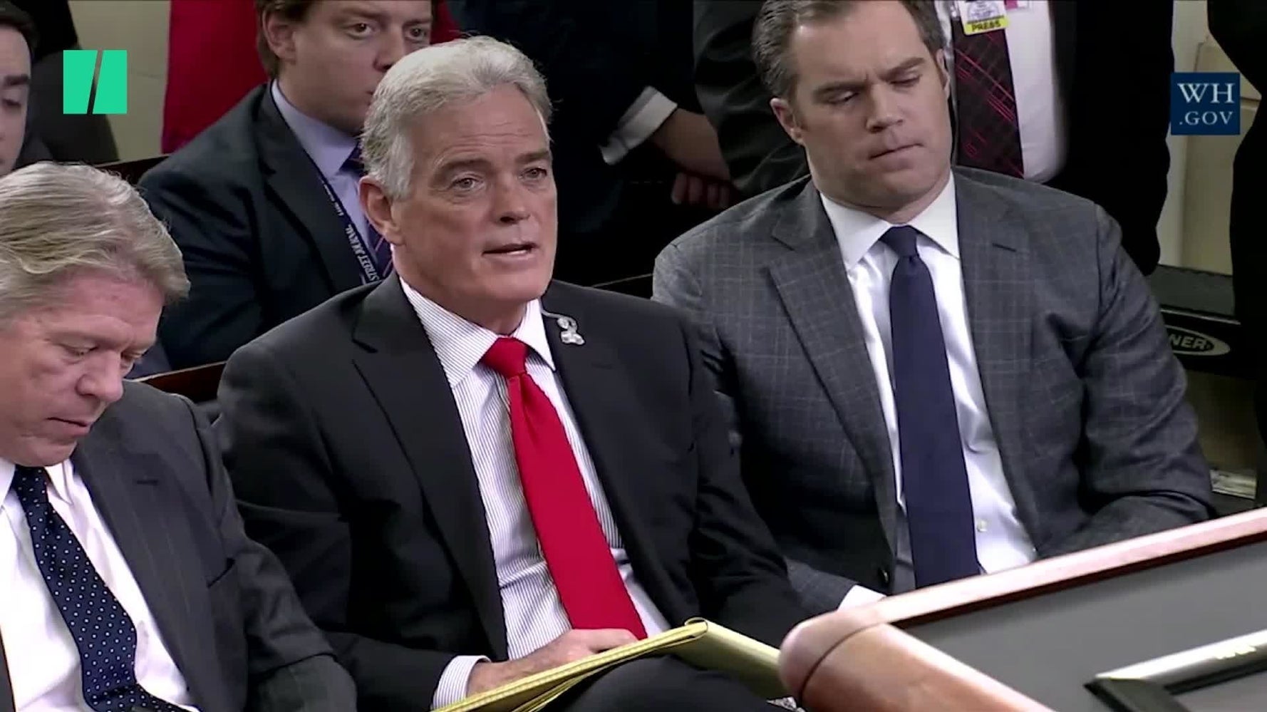 Spicer Falsely Claims Kushner Fully Divested | HuffPost Videos Spicer Falsely Claims Kushner Fully Divested | HuffPost Videos