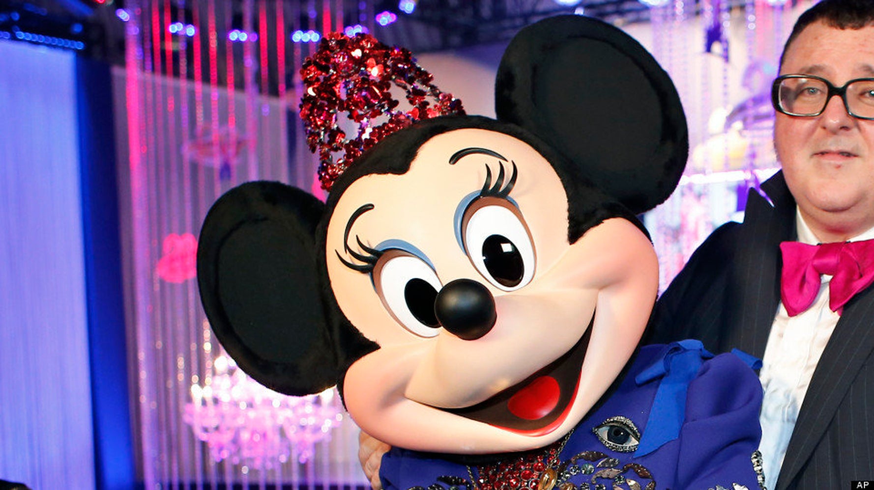 Minnie Mouse Makeover Unveiled | HuffPost Videos