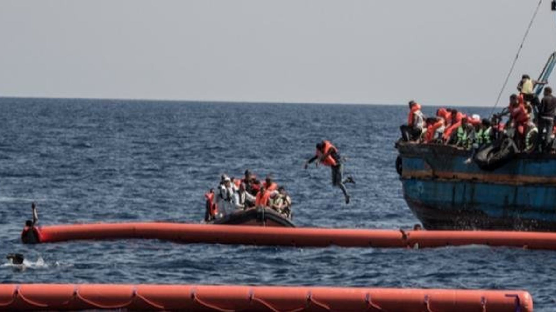 The Inflatable Tool That's Saving Refugee Lives | HuffPost Videos