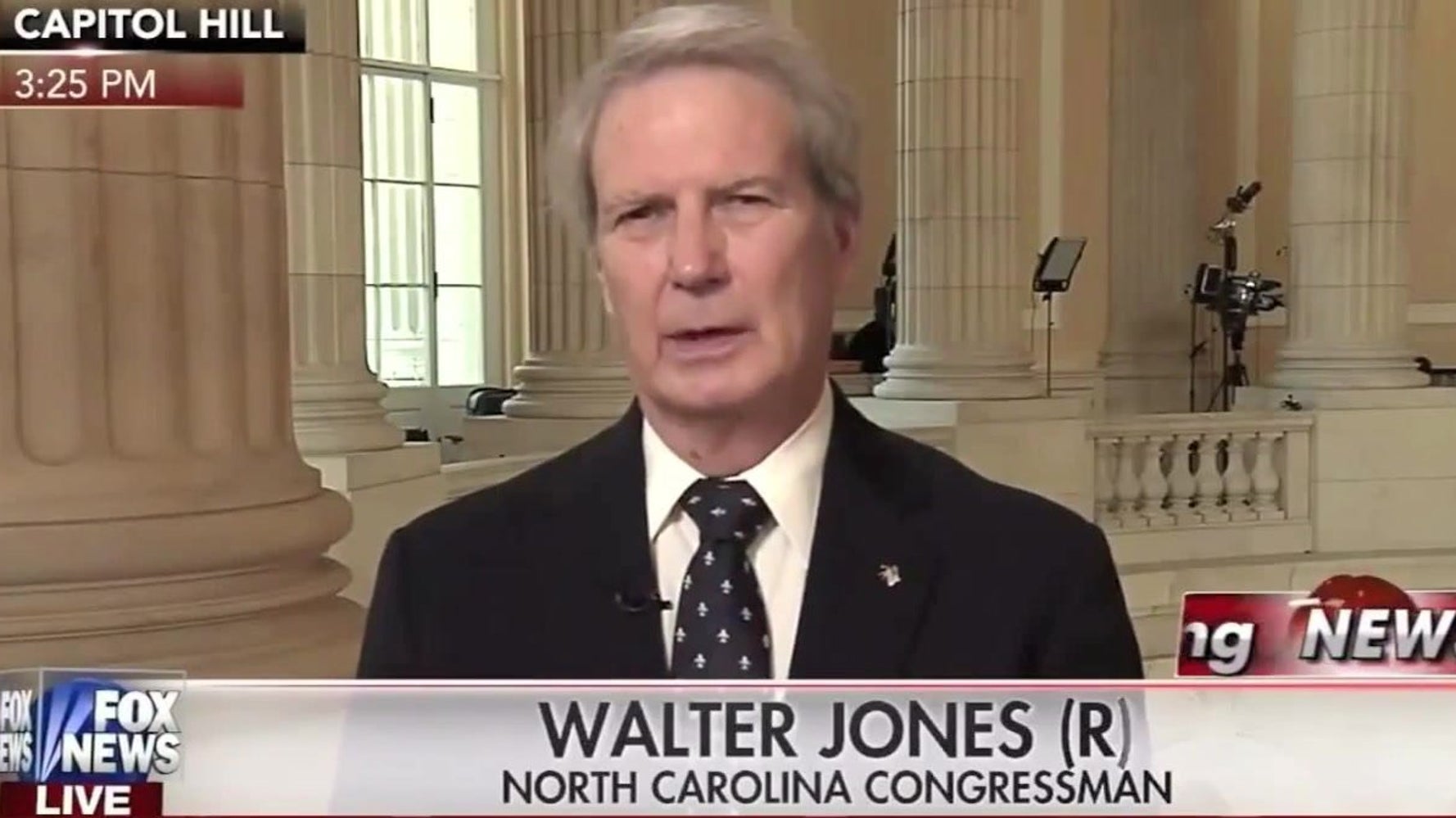 Shep Smith Grills Rep. Walter Jones Over 'Misdeeds' Letter | HuffPost ...