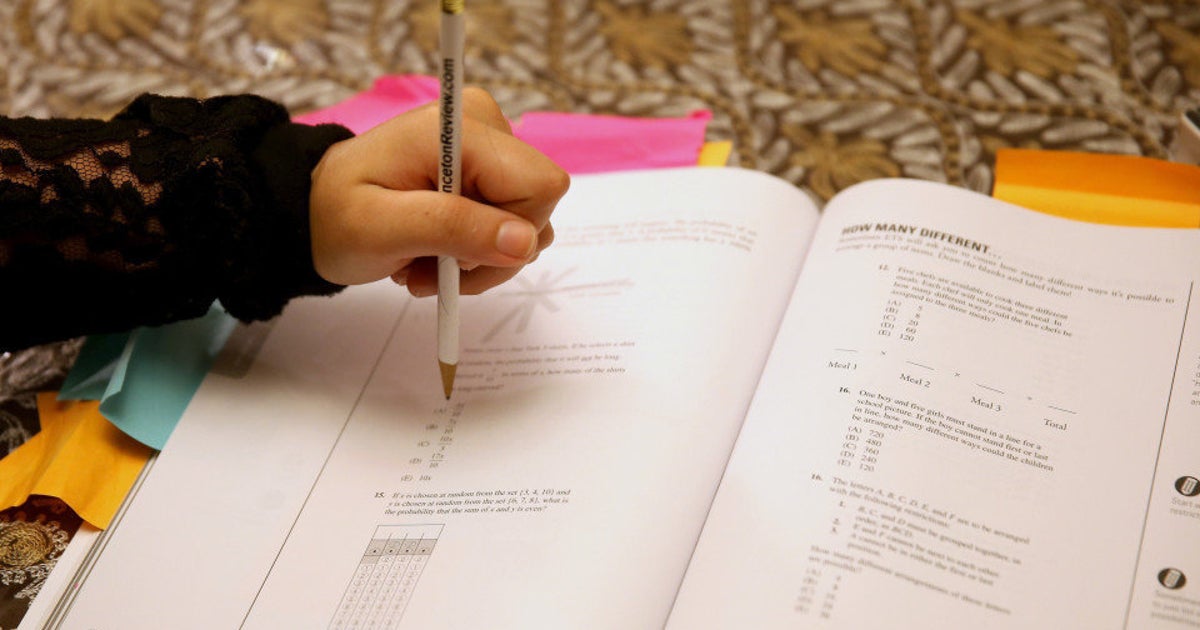 2014 SAT Scores Plateau Despite Major Test Redesign | HuffPost Videos