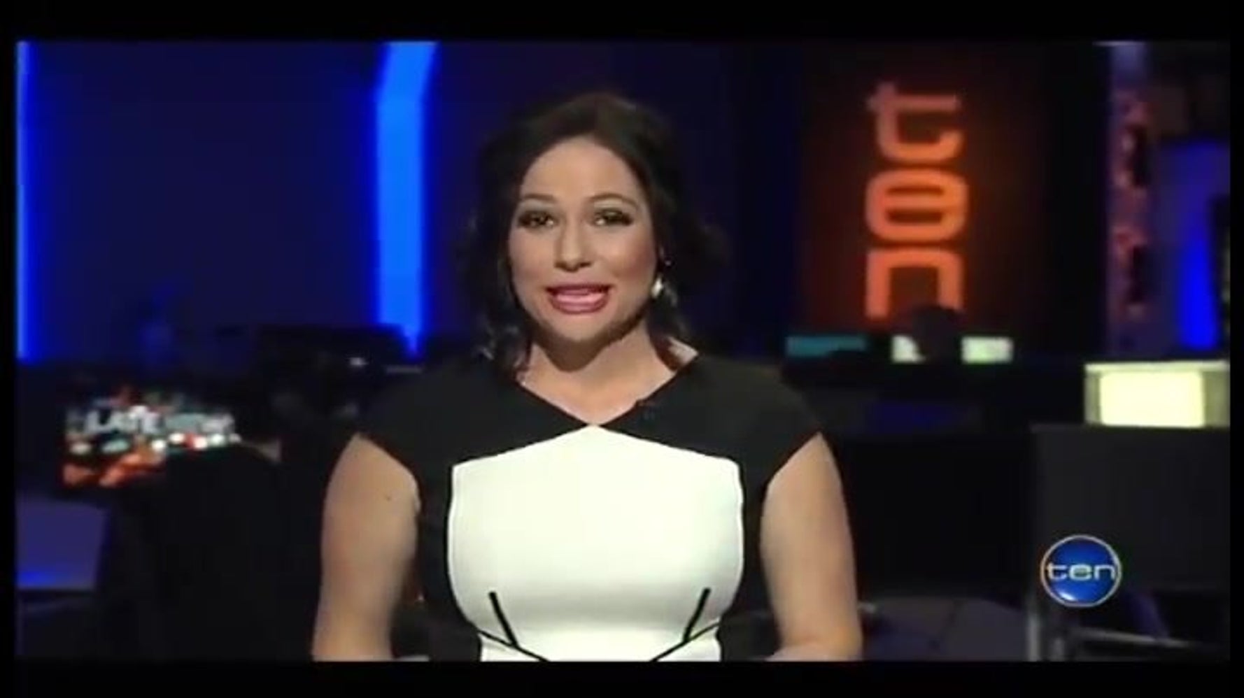 News Anchor's Ill-Timed Giggle Fit | HuffPost Videos